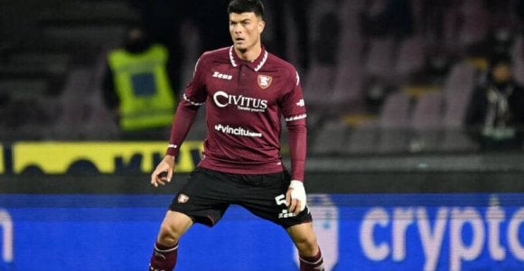 ザルツブルク、サレルニターナからオーストリア代表dfダニリウクを獲得 サッカー スポーツブル スポブル